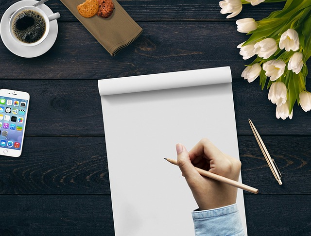 Writing Through the Soul: A Practice for Clarity, Purpose, and Peace ...